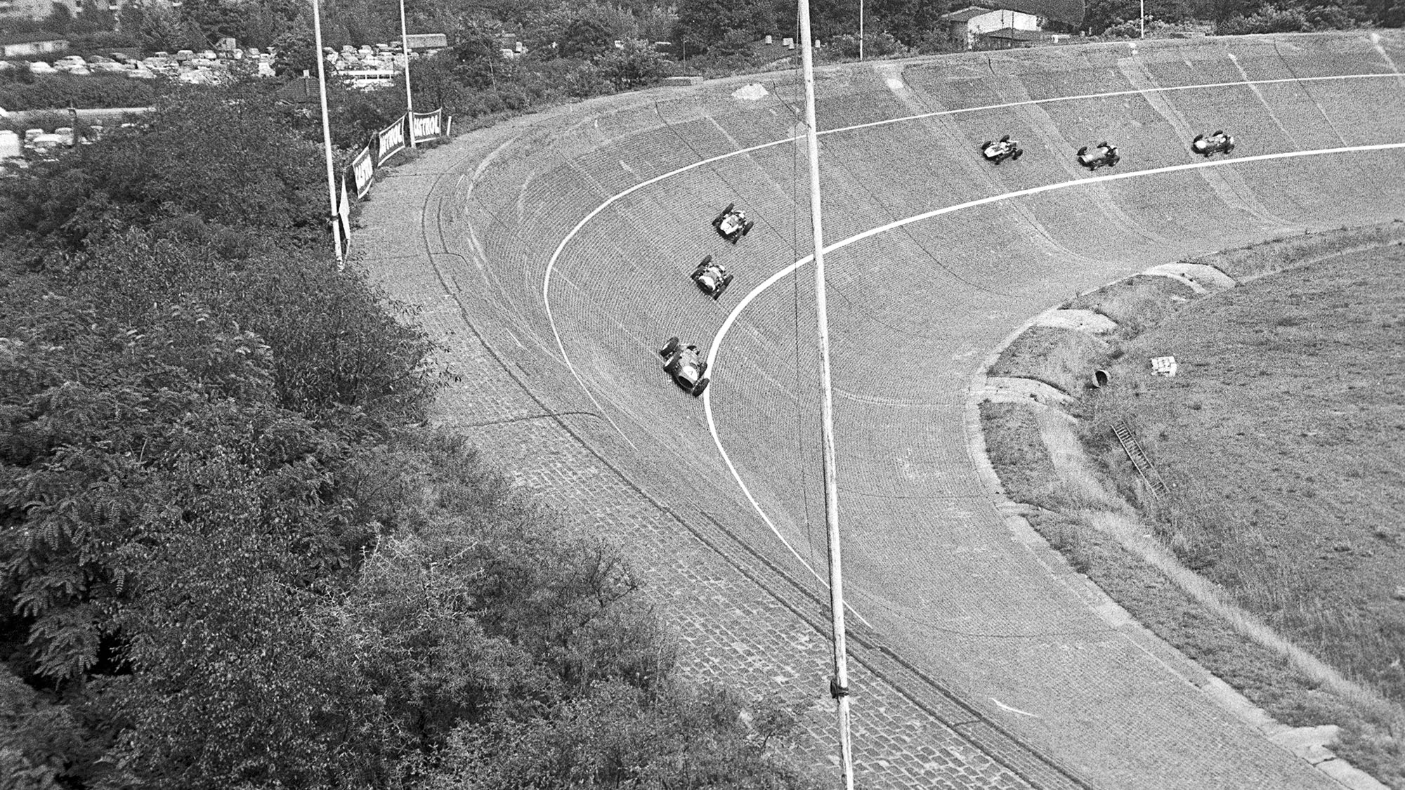 The Bahrain 'oval' and F1's forgotten high-speed circuits - Motor Sport ...