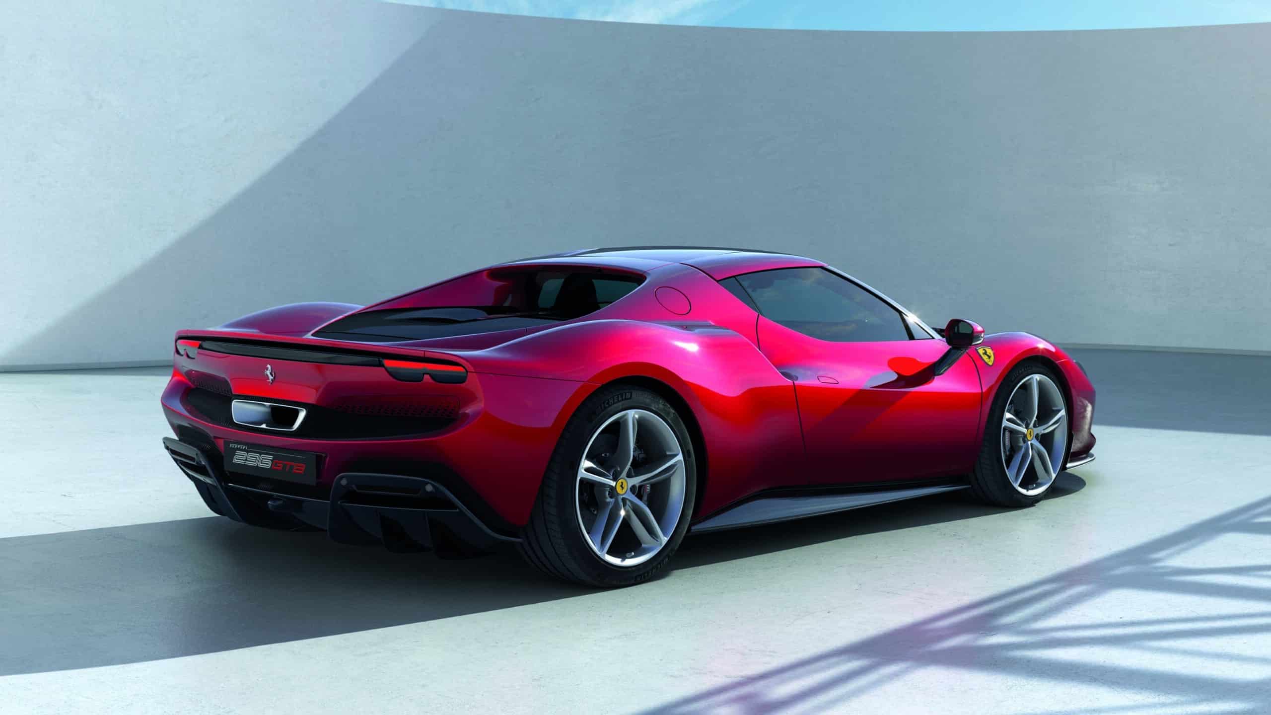 'Extraordinary' Ferrari 296GTB hybrid may make hypercar redundant ...
