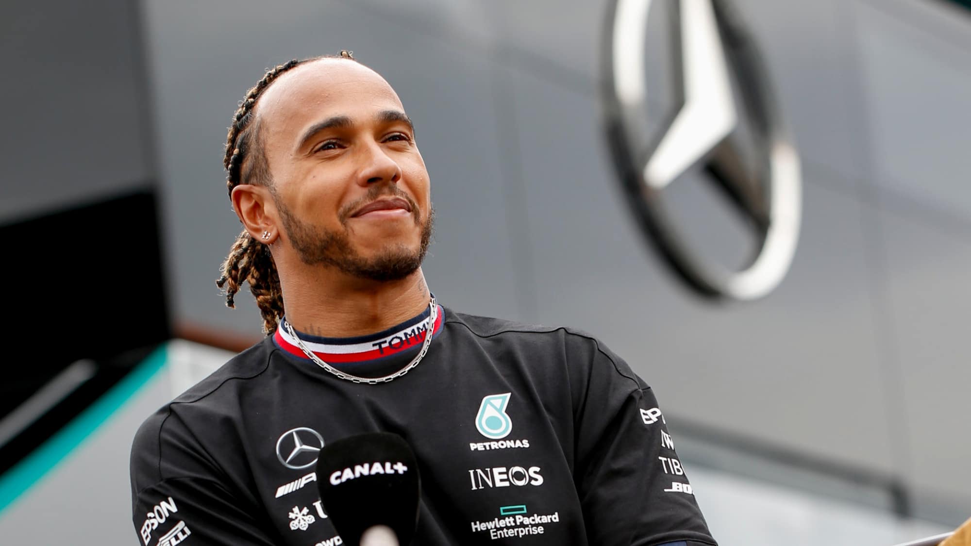 Lewis Hamilton and Mercedes announce two-year contract extension ...