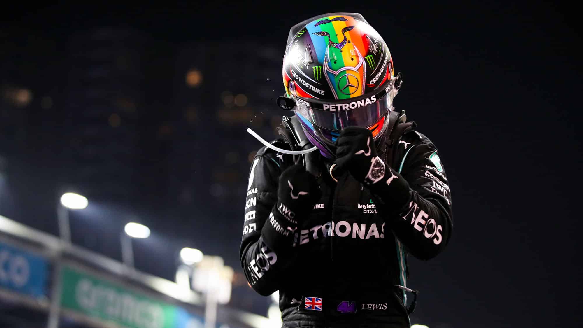 Hamilton emerges from chaos to win: 2021 Saudi Arabian GP lap by lap ...