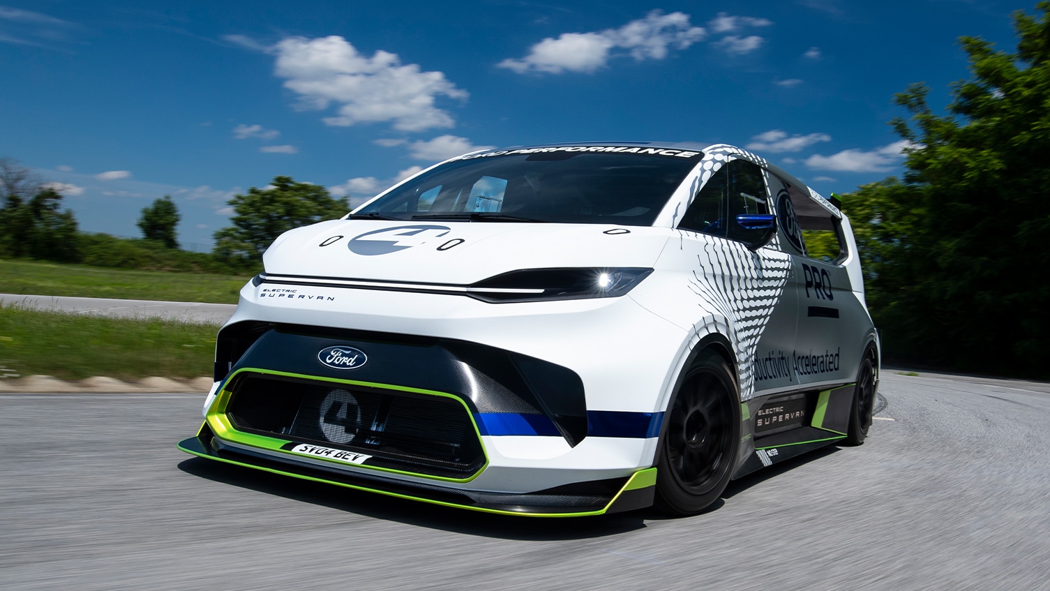 New Ford SuperVan 4 revealed with 1973bhp of all-electric power - Motor ...