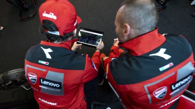 How artificial intelligence and virtual reality are helping Ducati to ...